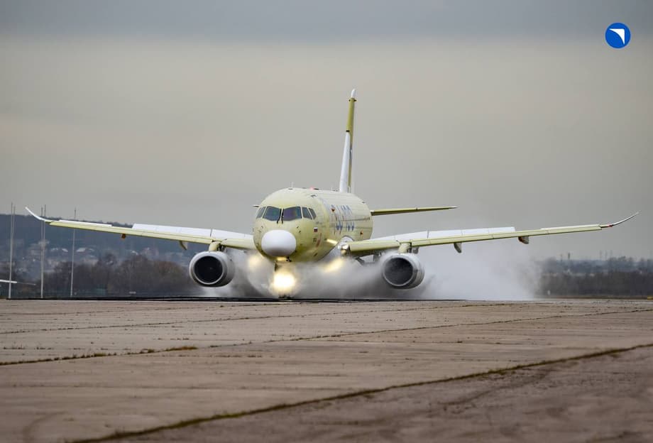 Лётчик-испытатель нового SJ-100 Широких: «Самолёт безопасен и надёжен»